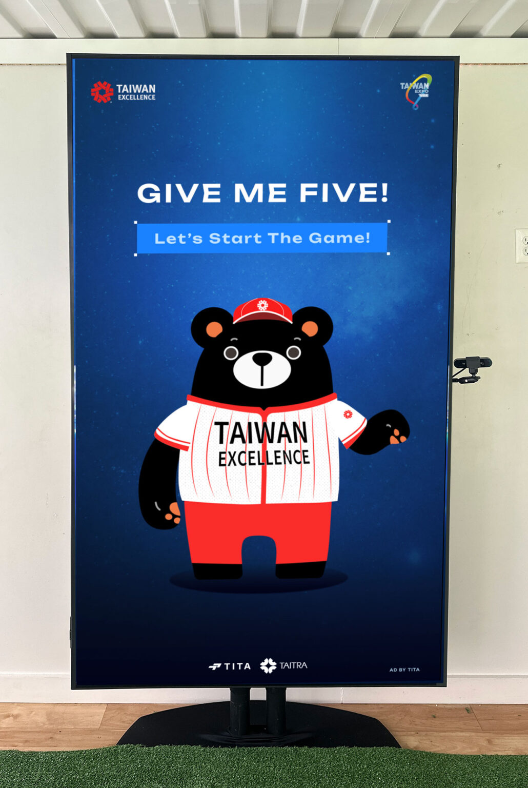 FuBear Punch Taiwan Experience - Houdini Interactive